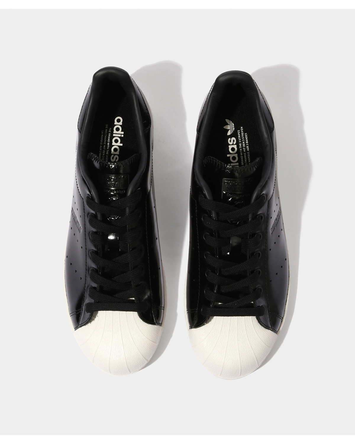 【V.A.×アディダス】ちょーカッケェハイブリッドモデル登場！ | シューズ | FINEBOYS Online